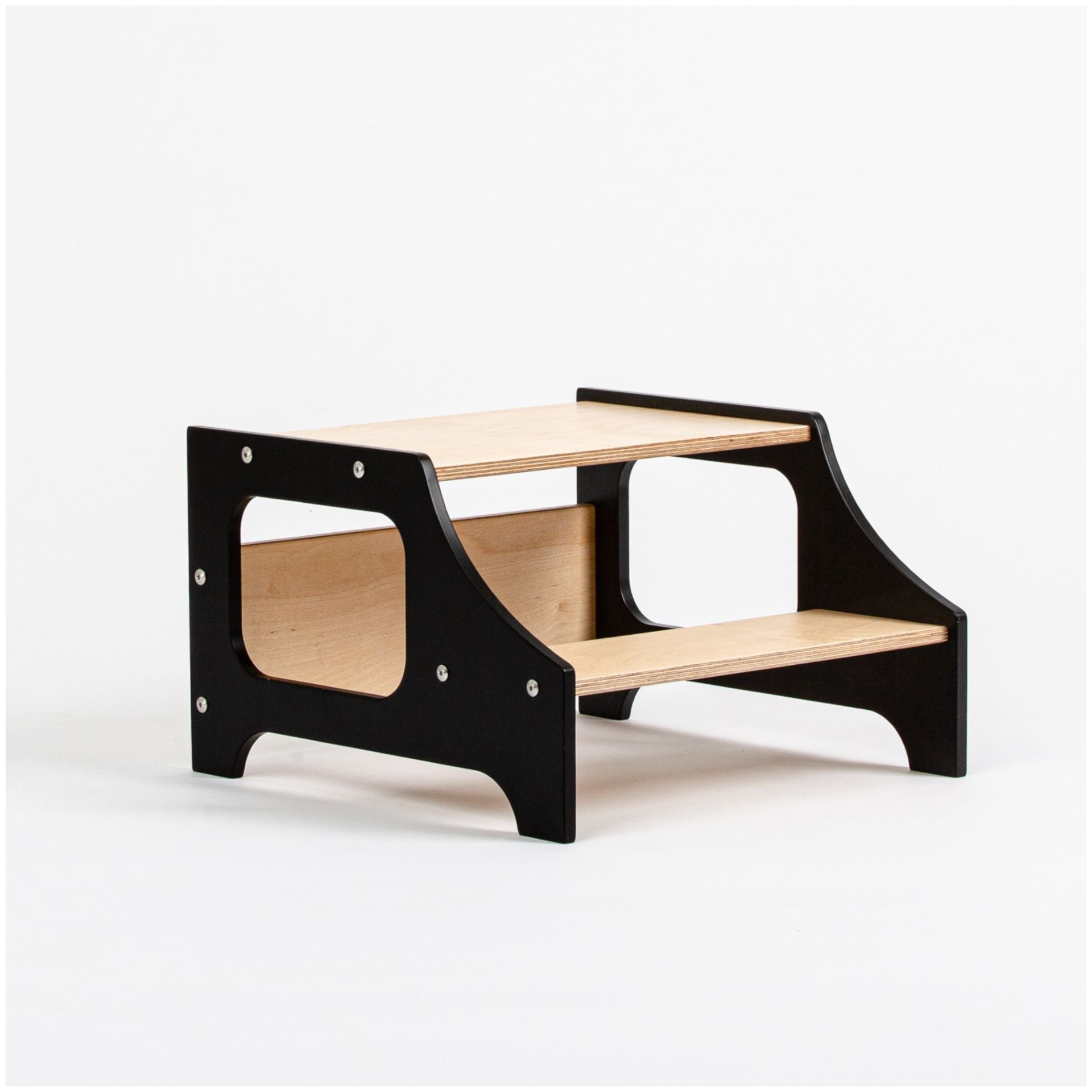 Duck Woodworks Step stool: Handmade wooden furniture for everyday use