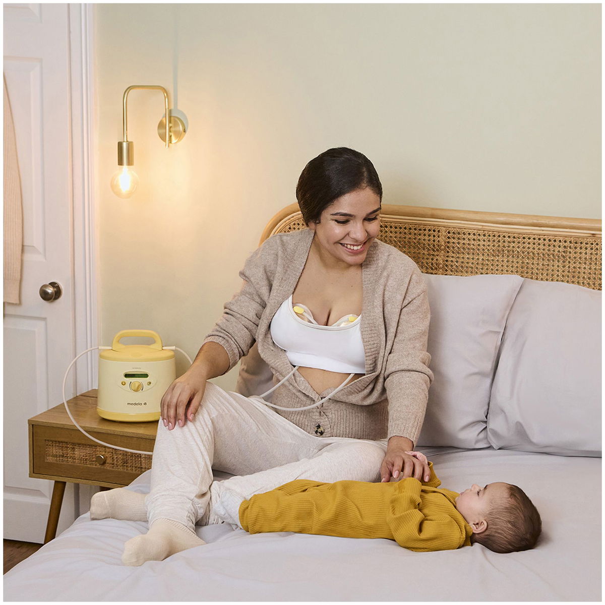 Medela Hands-free Double Pump Set for Symphony | 4mybaby.ch