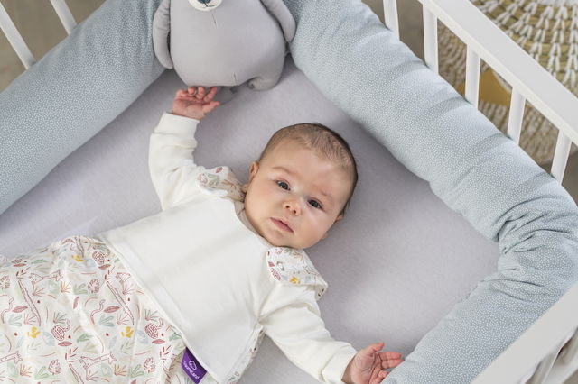 TOG value for baby sleeping bags: how your baby sleeps safely